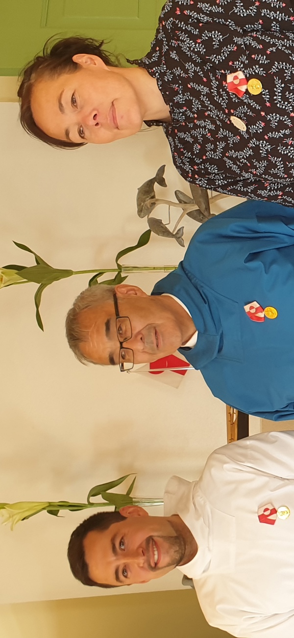 Formanden for Inatsisartut Hans Enoksen har den 23. september tildelt 2 ...